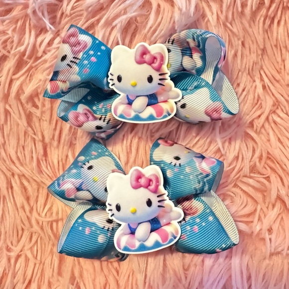 Hello Kitty | Accessories | Hello Kitty Blue Hair Bow Set | Poshmark